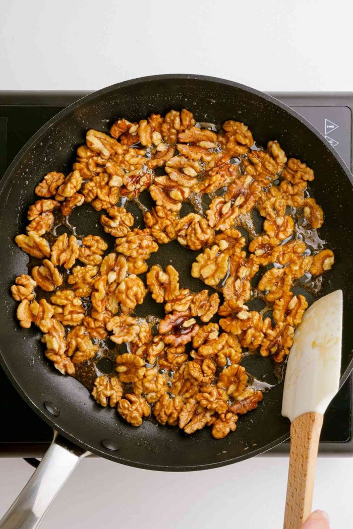 Maple Walnuts (super quick, easy, 3 ingredients!) - Texanerin Baking