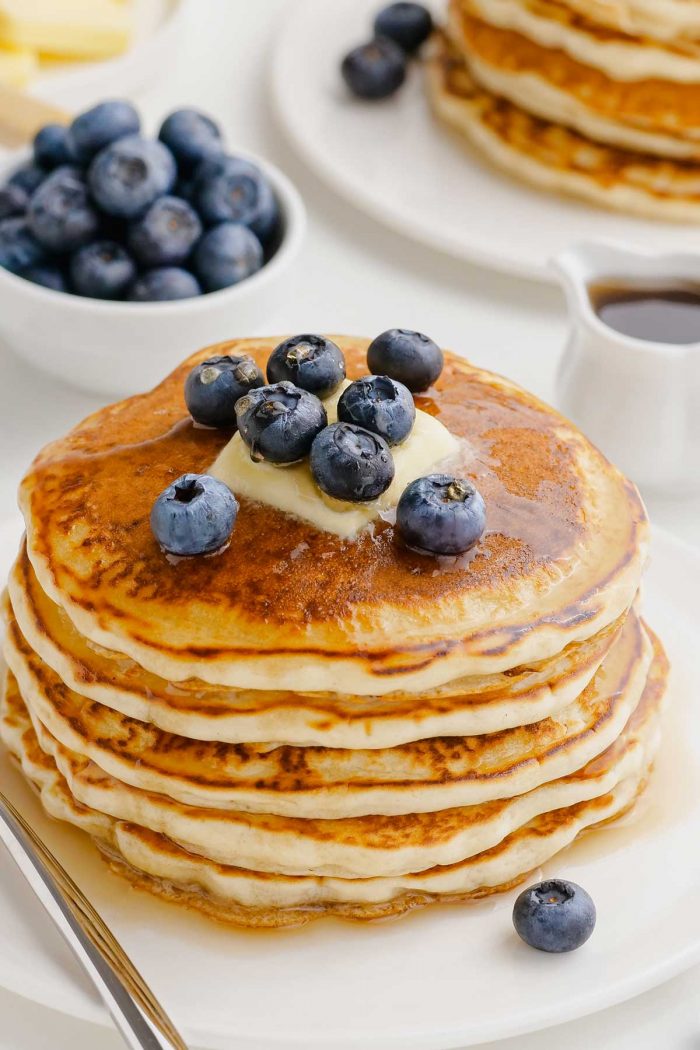 Eggless Pancakes (perfectly fluffy, no special ingredients ...