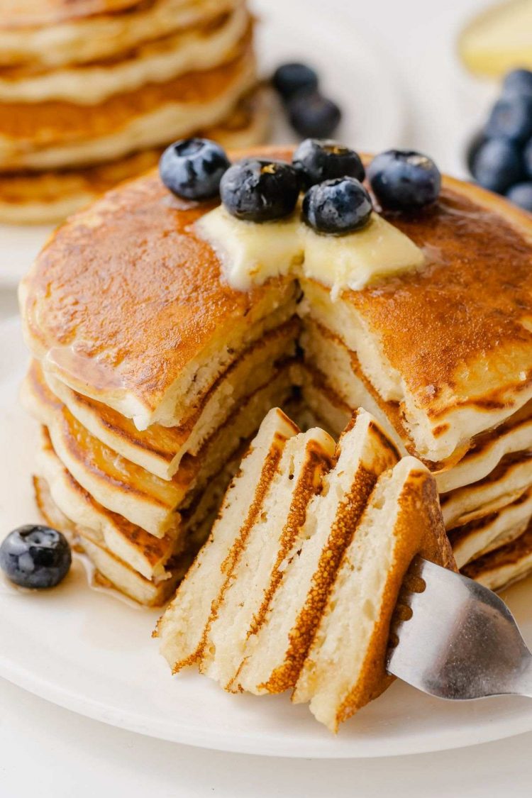 Eggless Pancakes (perfectly fluffy, no special ingredients ...