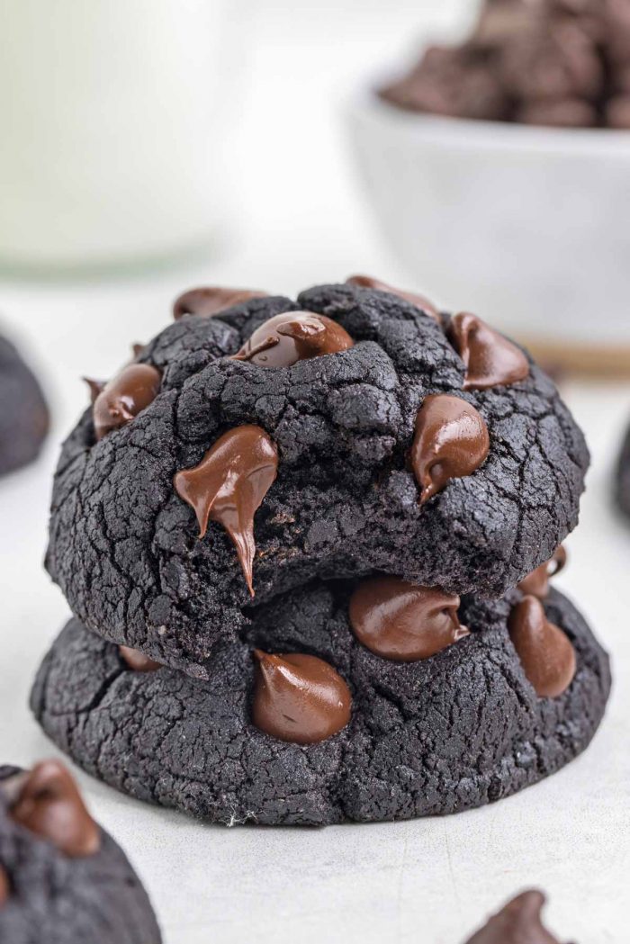 Black Cookies - Texanerin Baking